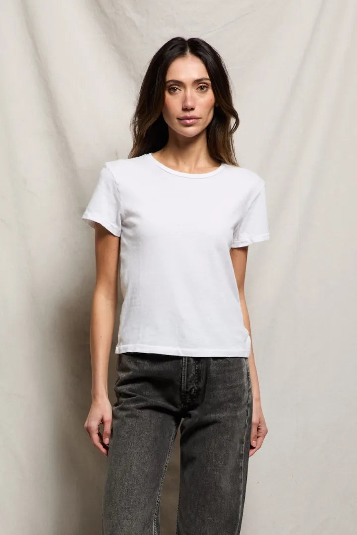 lisa – perfectwhitetee
